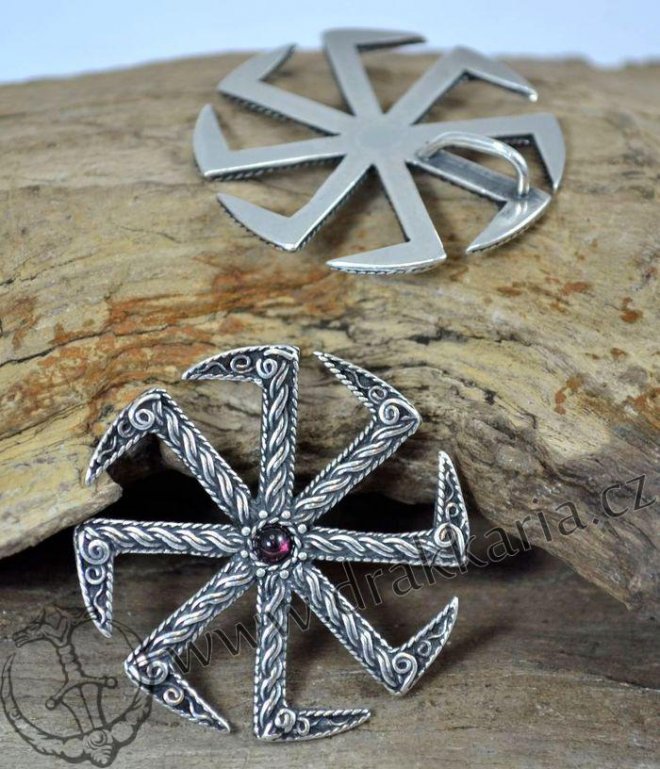 Kolovrat // Swastika - prastarý znak šťastia a hojnosti / Azraelangelo ...