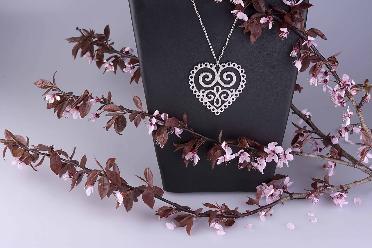 Prívesok ornamentové srdce 4cm - chirurg. ocel / KatarinaZiak - SAShE.sk