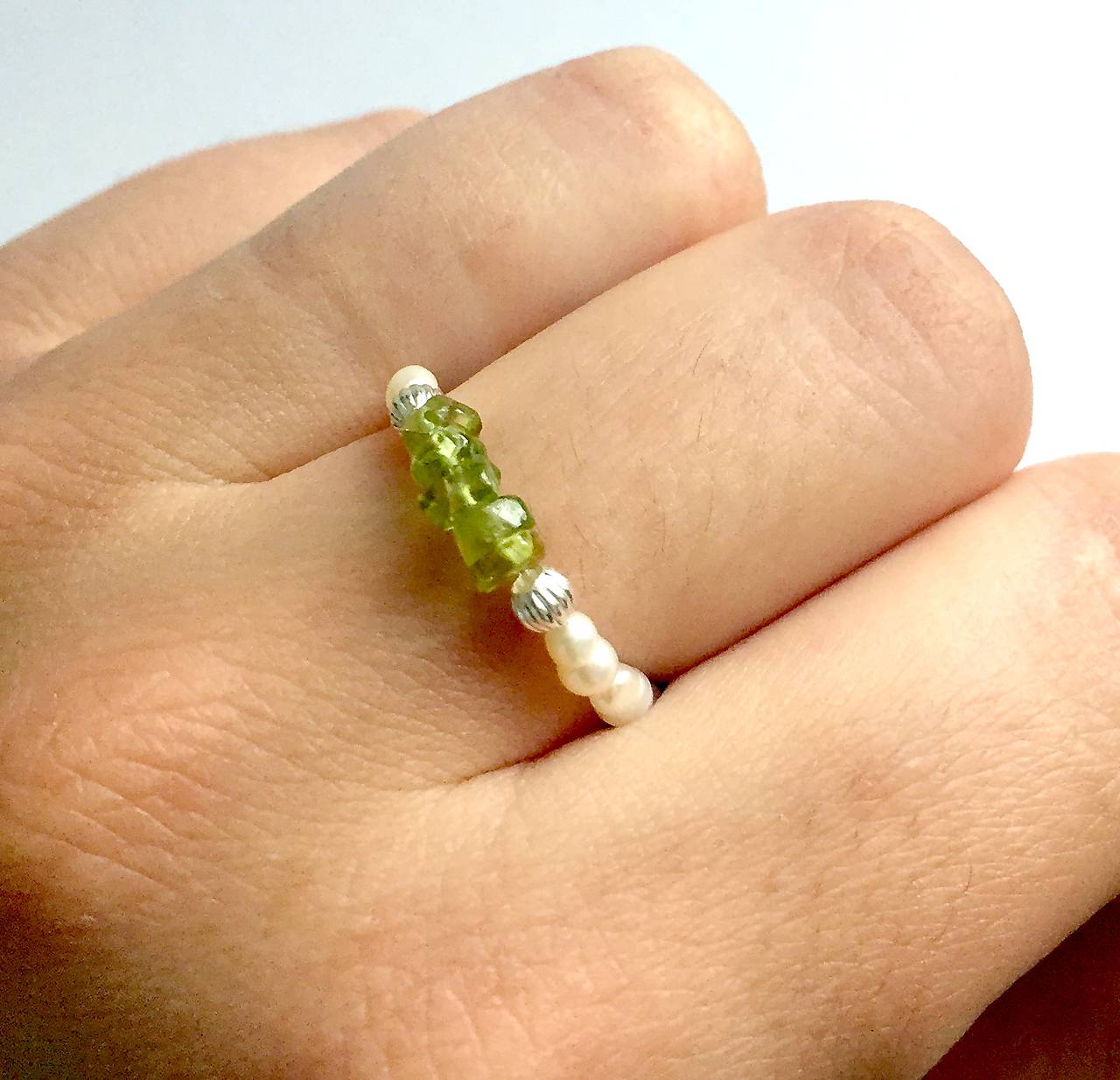 Elastic Heishi Peridot & Freshwater Pearls Ring AG 925 / Elastický ...