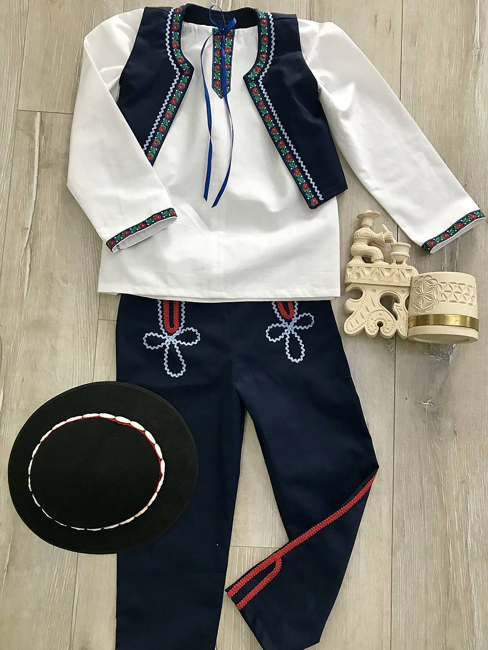 Detská folklórna vestička (Veľ. 140) / myM.I.a - SAShE.sk