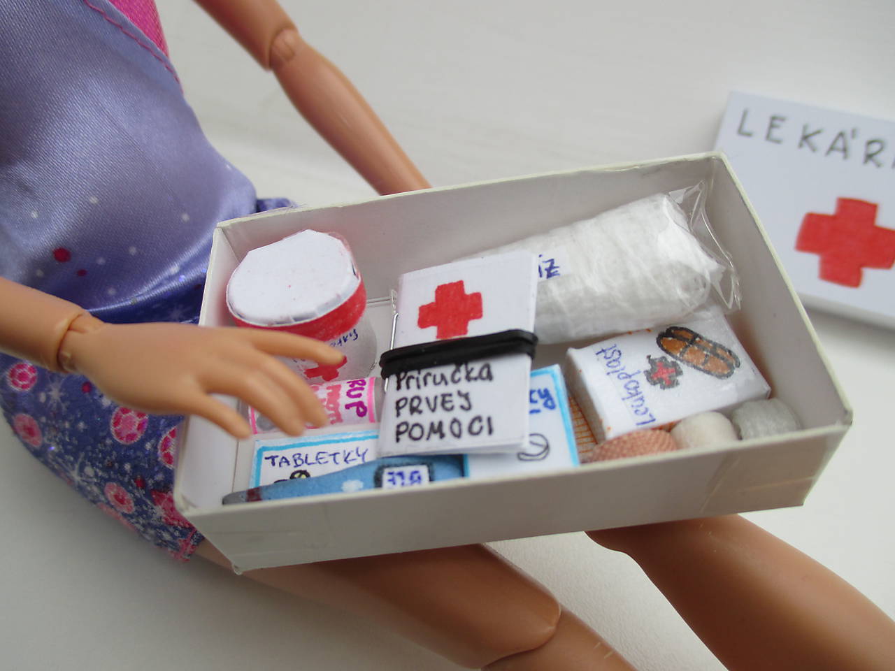 Lekárnička MINI pre Barbie / SusanRosy - SAShE.sk - Handmade Hračky
