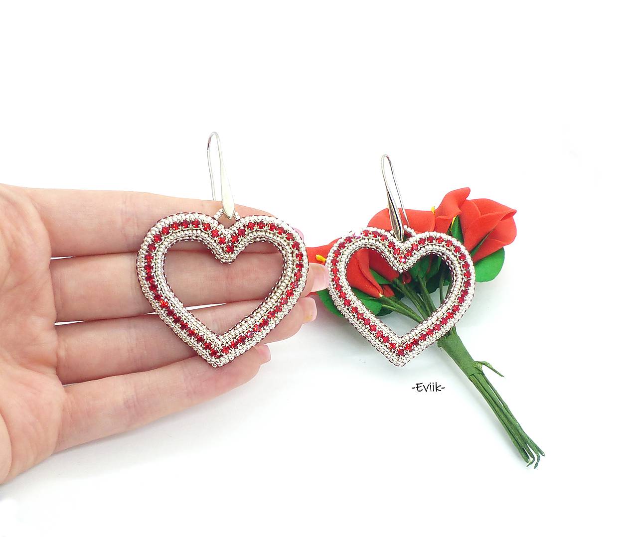 -Eviik- Náušnice Amorové Srdcia (červená) / Eviik - SAShE.sk
