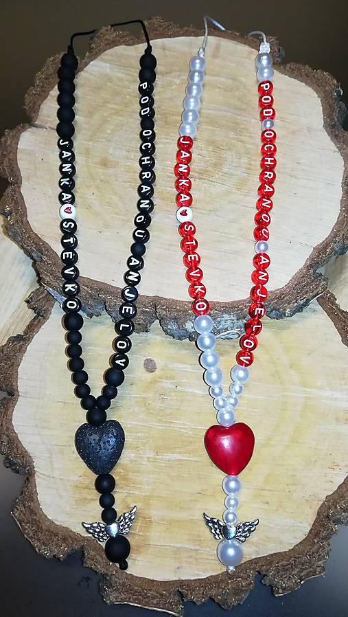 Prívesok alebo amulet do auta na želanie s textom menom alebo dátumom ...