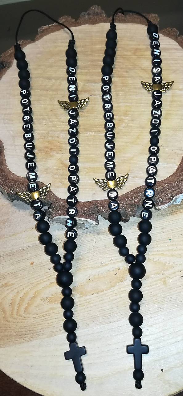 Prívesok alebo amulet do auta Privesok na želanie s textom menom alebo ...
