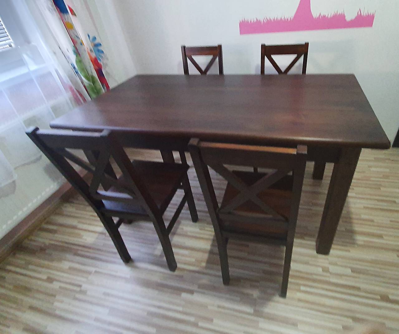 Kuchynsky stol a 4 stolicky / Milaano.hobby - SAShE.sk