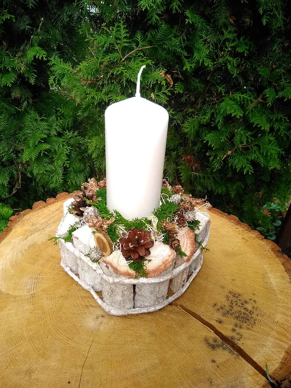 Prírodný vianočný svietnik v drevenej ohrádke VS 3 / Anoli - SAShE.sk