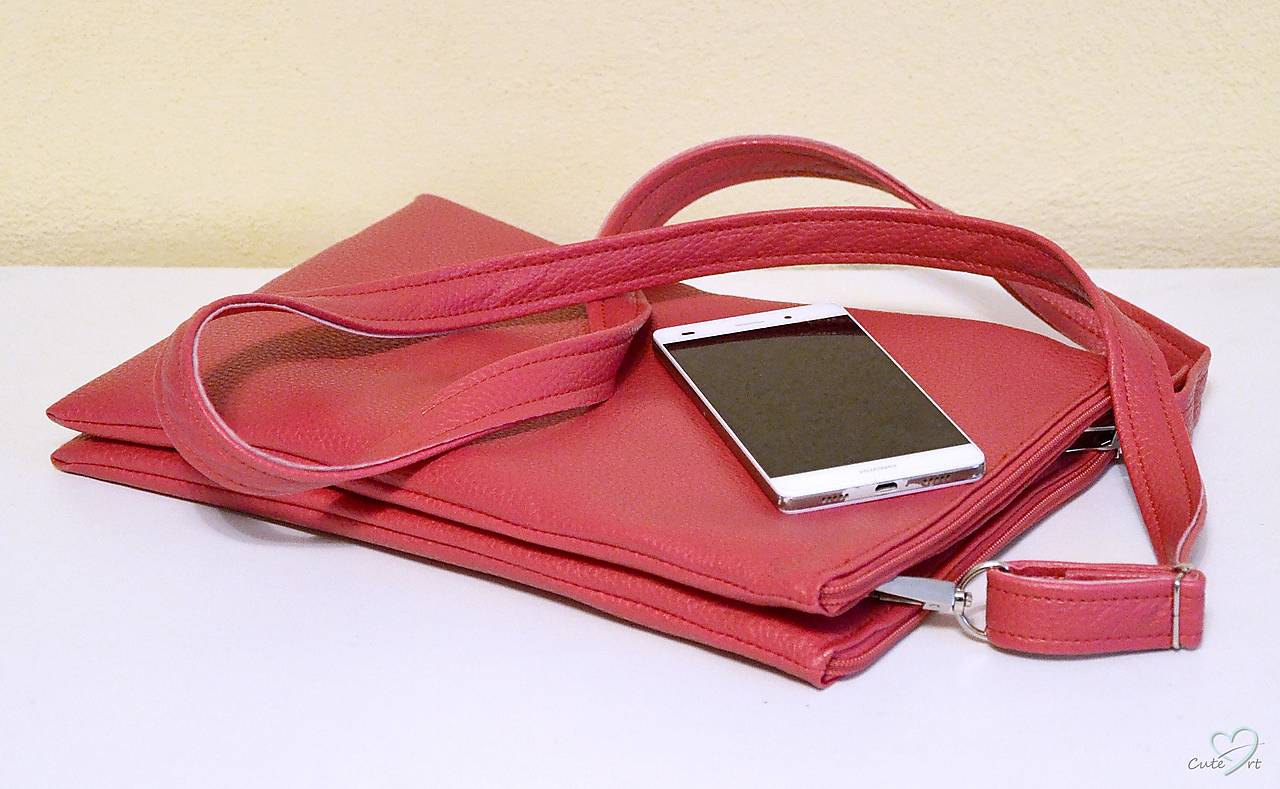Dámska crossbody kabelka A4 - ružová / CuteArt - SAShE.sk
