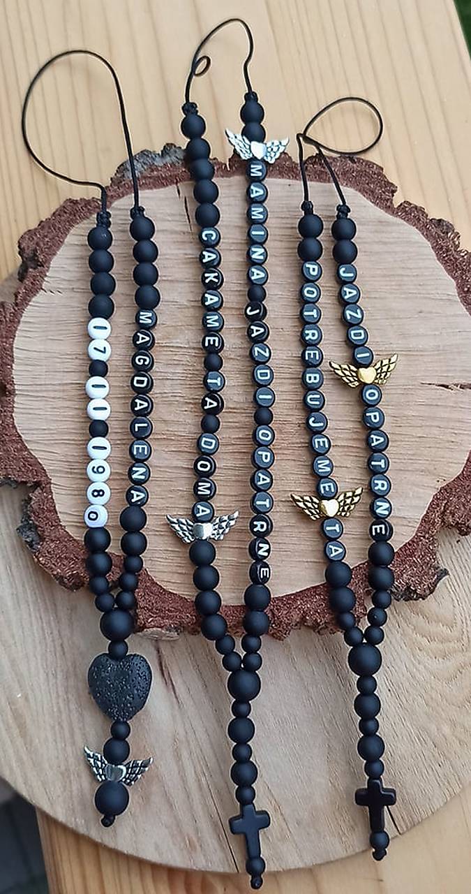 Prívesok alebo amulet do auta na želanie s textom menom alebo dátumom ...