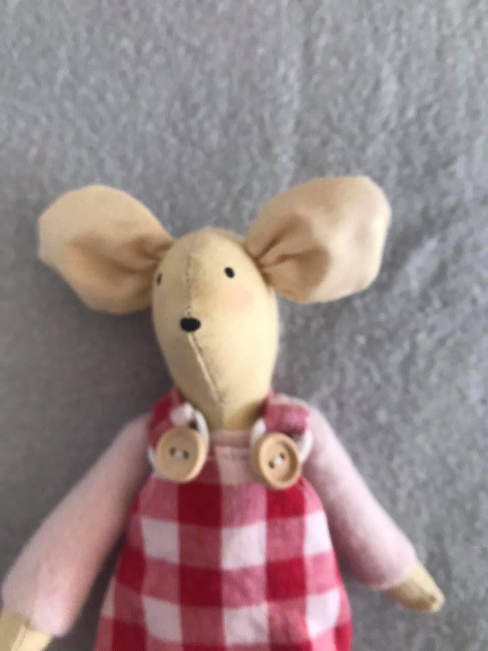 Myška Mimi vo vidieckom šate / gaby - SAShE.sk