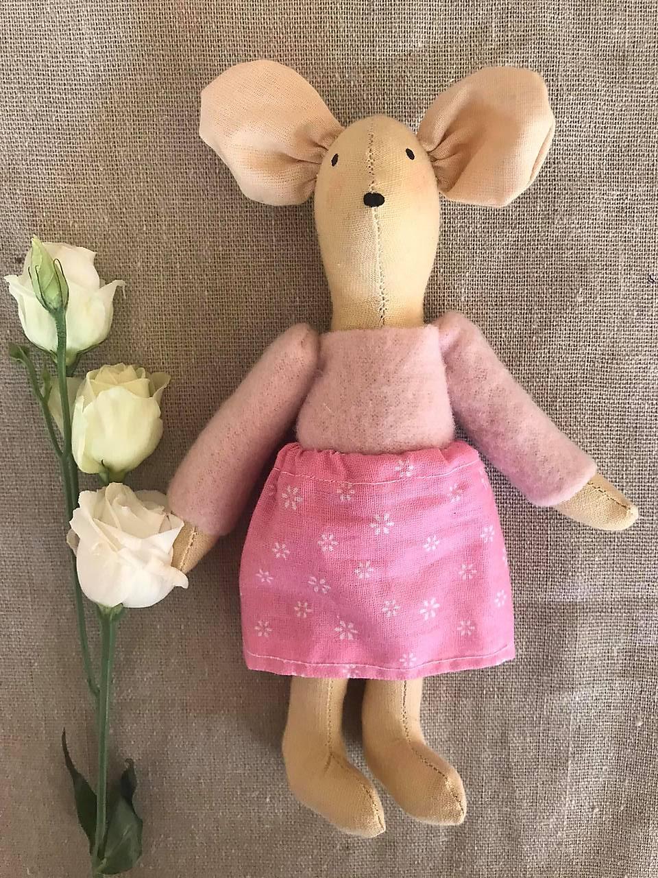 Myška Mimi vo vidieckom šate / gaby - SAShE.sk