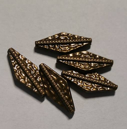 Kovové komponenty / LP_Creative - SAShE.sk