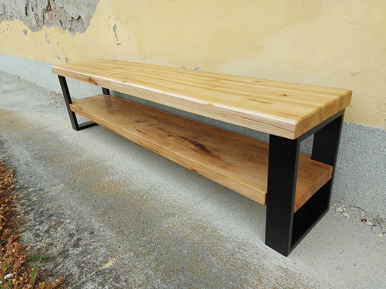 TV stolík / Stromodrievko - SAShE.sk