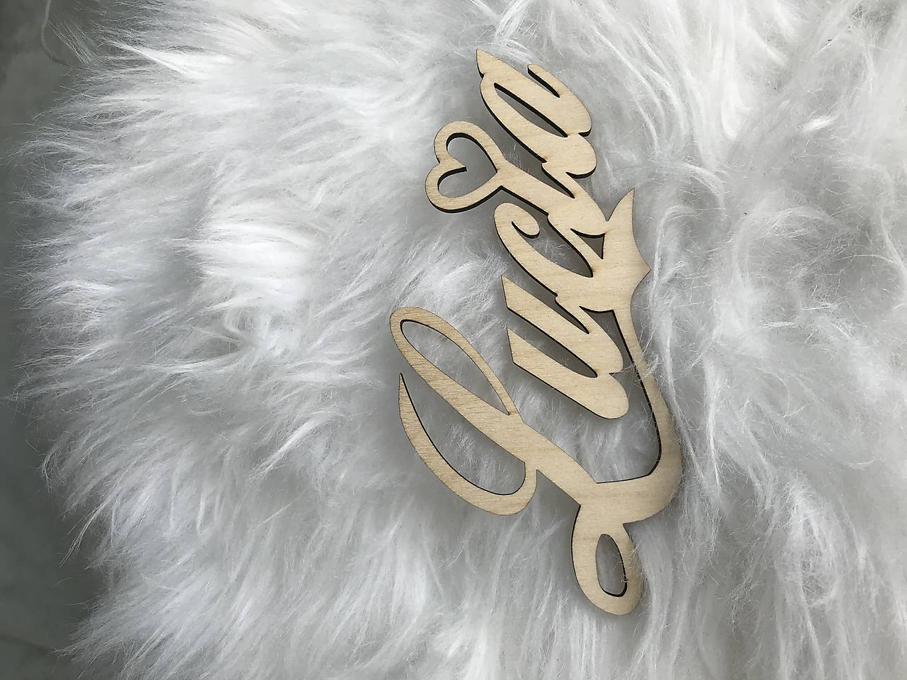 Drevené mená - rôzne písmo Coca / babickahackuje - SAShE.sk - Handmade ...