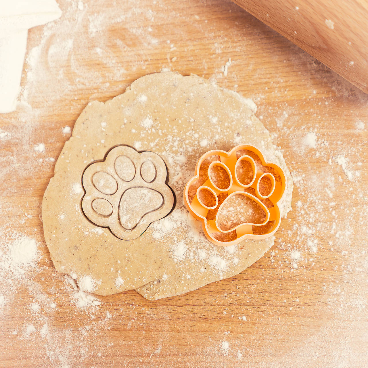 Vykrajovačka - Labka - 0161 / simmari - SAShE.sk