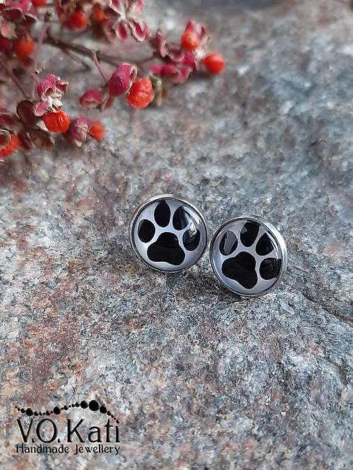 Napichovacie náušnice - chir. oceľ - pes, vlk, labka (Labka) / Hematit ...