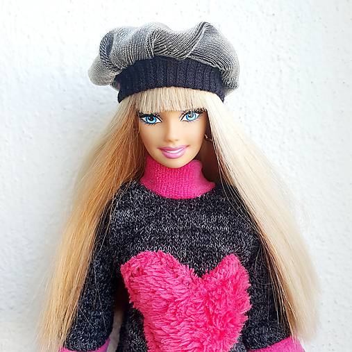 Šedá baretka pre Barbie / TrishaFate - SAShE.sk