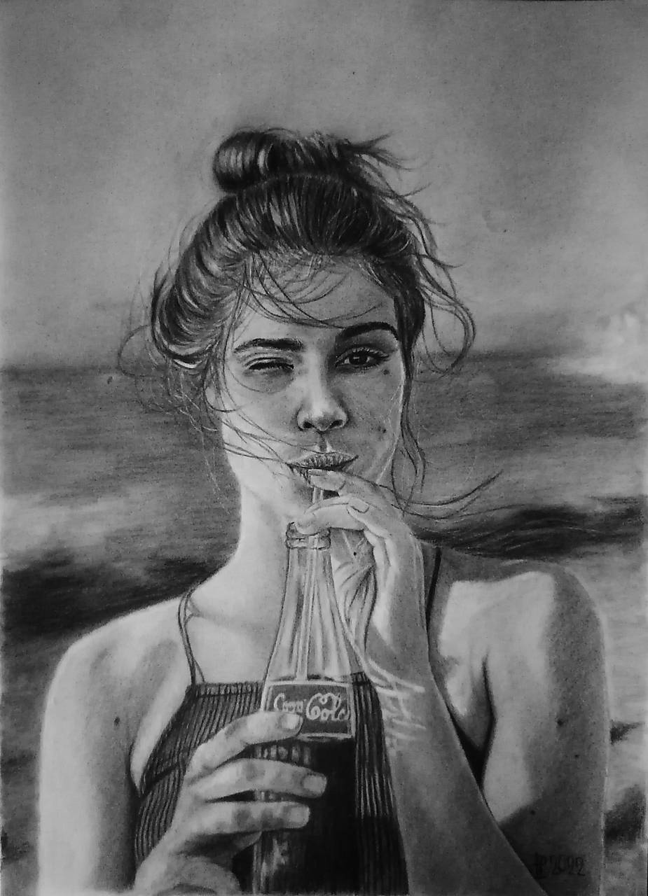 Kresba Uhlíkom - Usmiate dievča / Langart - SAShE.sk