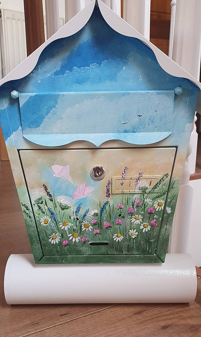 Maľovaná poštová schránka,, domček veľký / LADArt - SAShE.sk