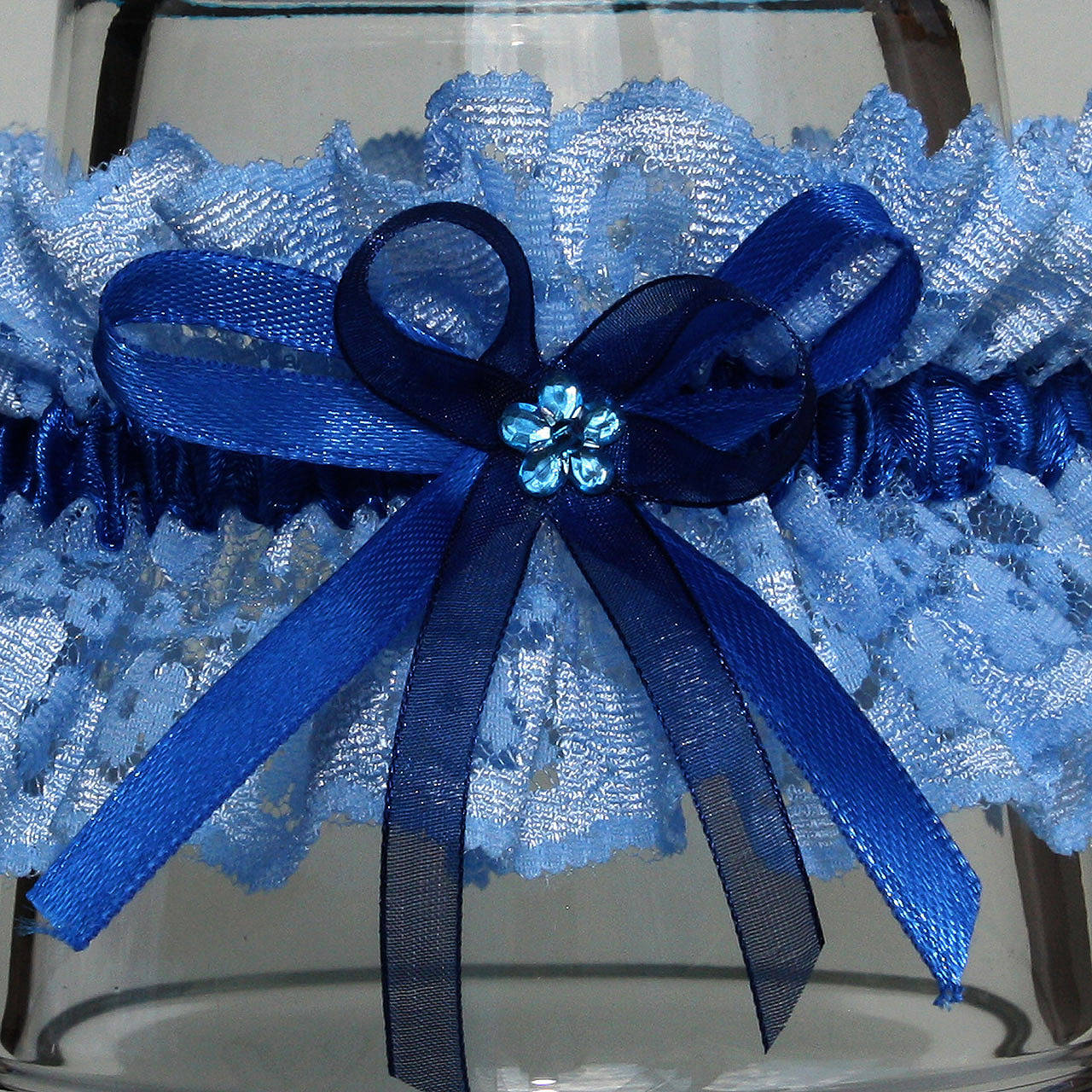Modrý čipkovaný podväzok s modrou stuhou a kvietkom / peknasvadba ...