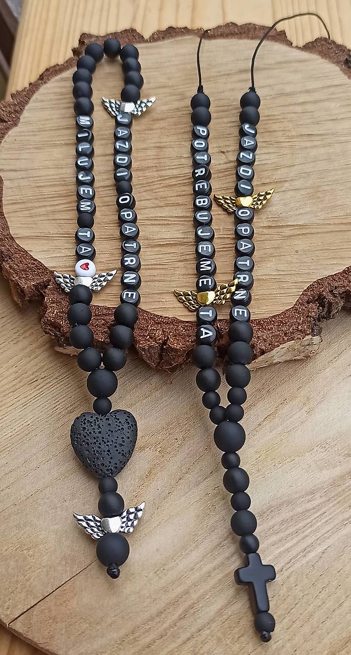 Prívesok alebo amulet do auta na želanie s textom menom alebo dátumom ...