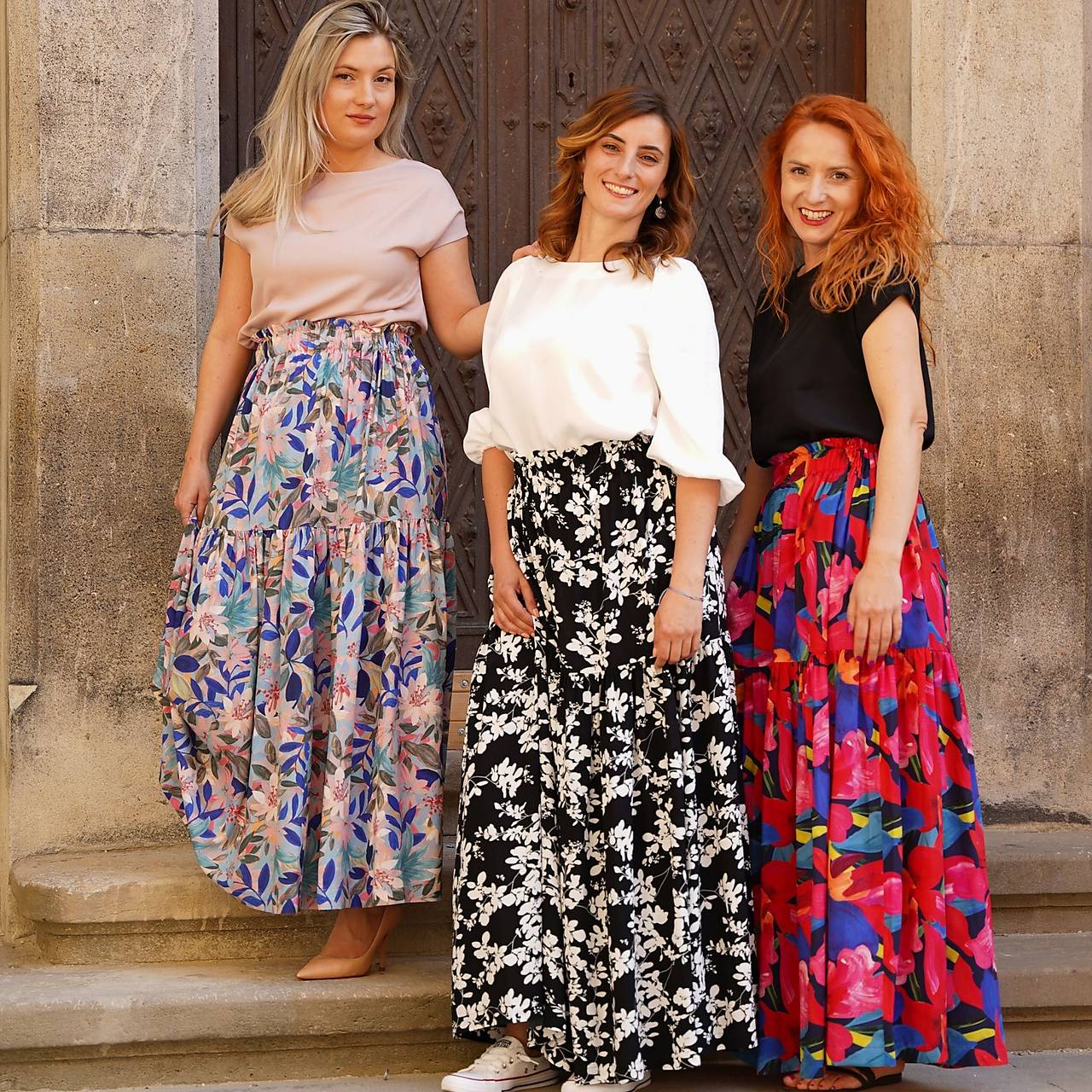 BIANCA - maxi sukňa z viskózy (Tmavomodrá bodkovaná) / RIVICA - SAShE.sk