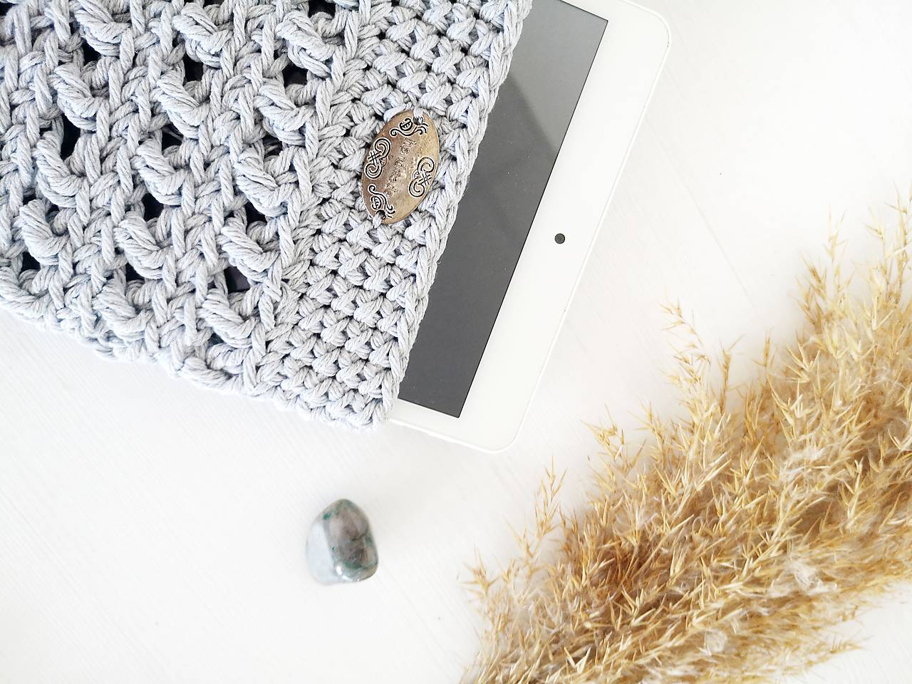 Minimalistické puzdro na tablet / carovna_kabelka - SAShE.sk