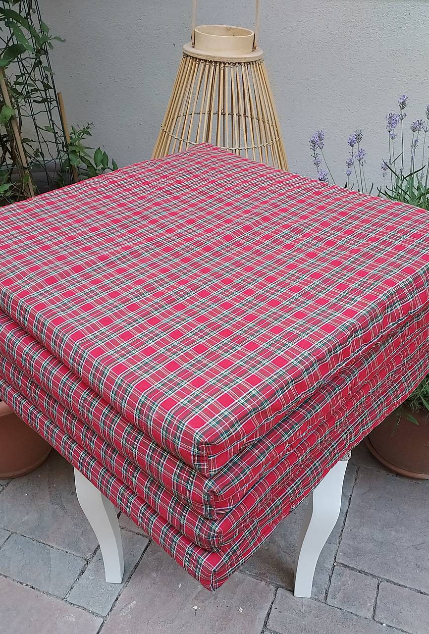 Sedáky na stoličky motív retro kocky (Obliečky) / CreativeByMaya - SAShE.sk