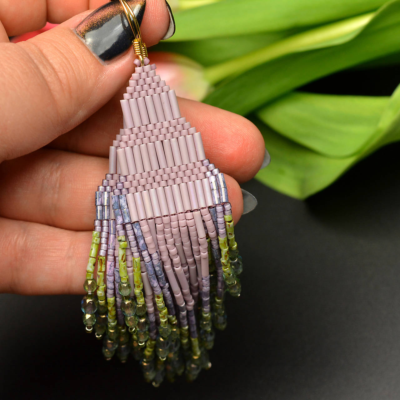 Casaan, fialovo-zelené indické náušnice, korálka / Sol - SAShE.sk