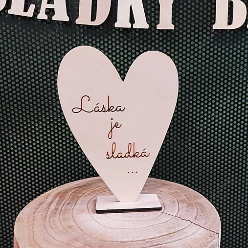 Drevený nápis Láska je sladká TIRON II / svadobka_monama - SAShE.sk