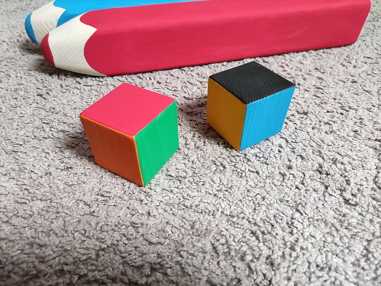 Kocka farby / DemoStolarstvo - SAShE.sk
