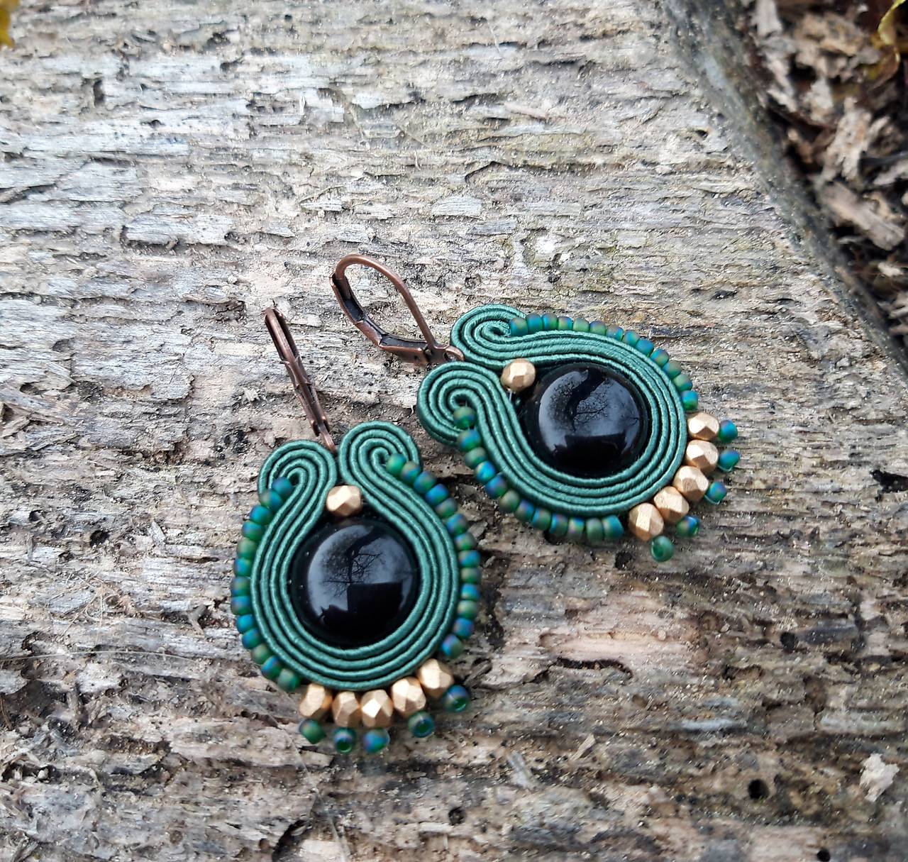 Soutache náušnice Arienn (Zelená) / AnettSoutache - SAShE.sk