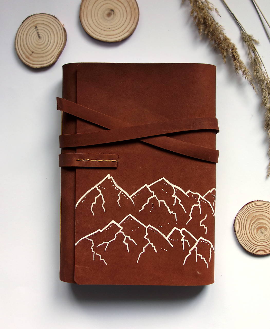 Kreslený kožený fotoalbum HORY A5 (kožený zápisník A5) / GraceArt ...
