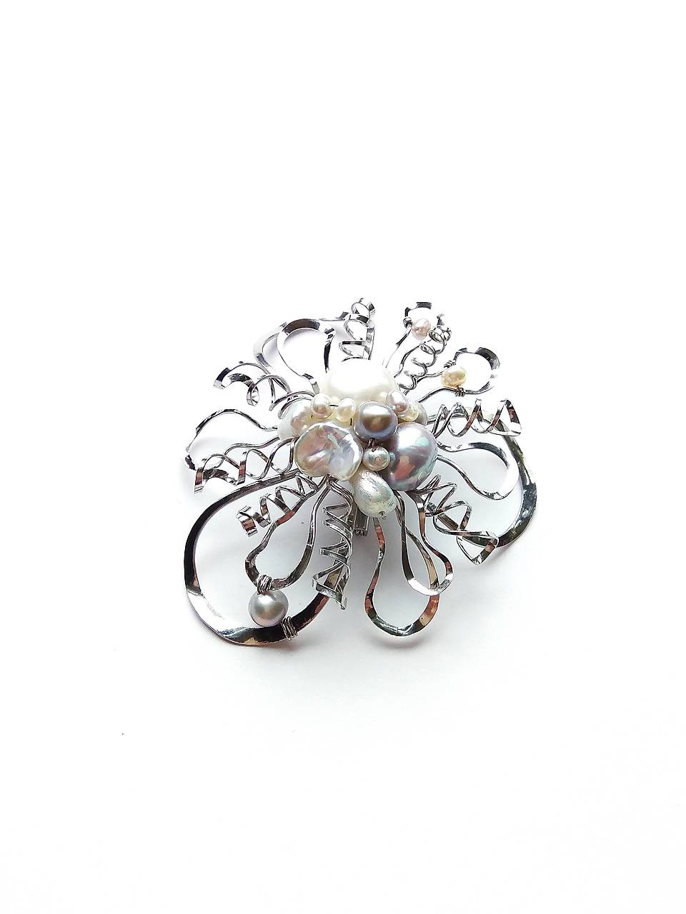 Brošňa B32P "Sněhová královna" perly exkluziv / OcelOva - SAShE.sk ...