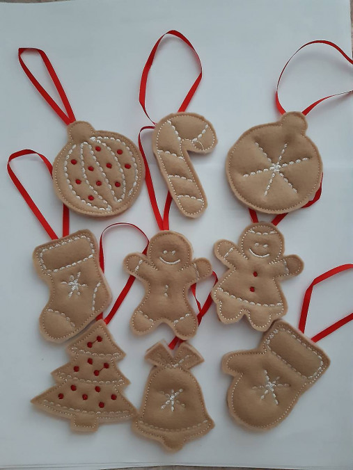 Vyšívané vianočné perníčky / LubiYork - SAShE.sk