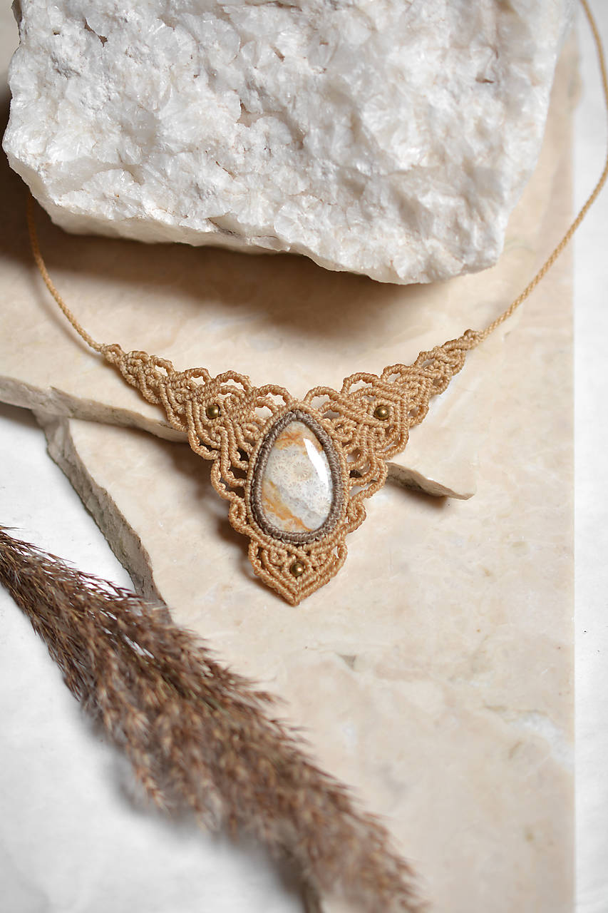 Náhrdelník KORÁLOVA FOSÍLIA / OwlDry - SAShE.sk - Handmade Náhrdelníky