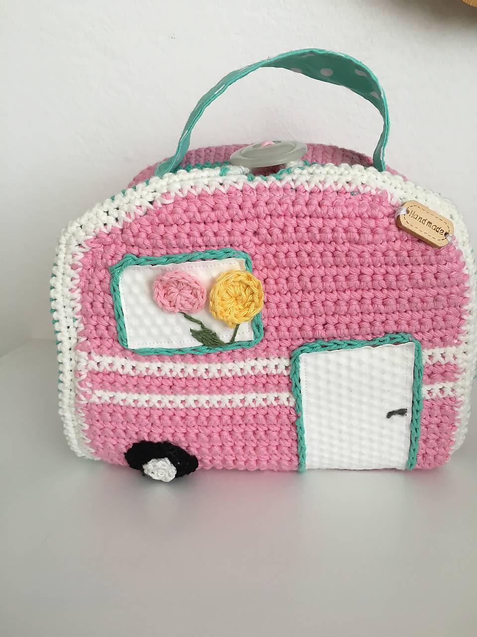 Hackovany karavan s babikou-vypredaj -40 % zlava / vs-kreativ - SAShE ...