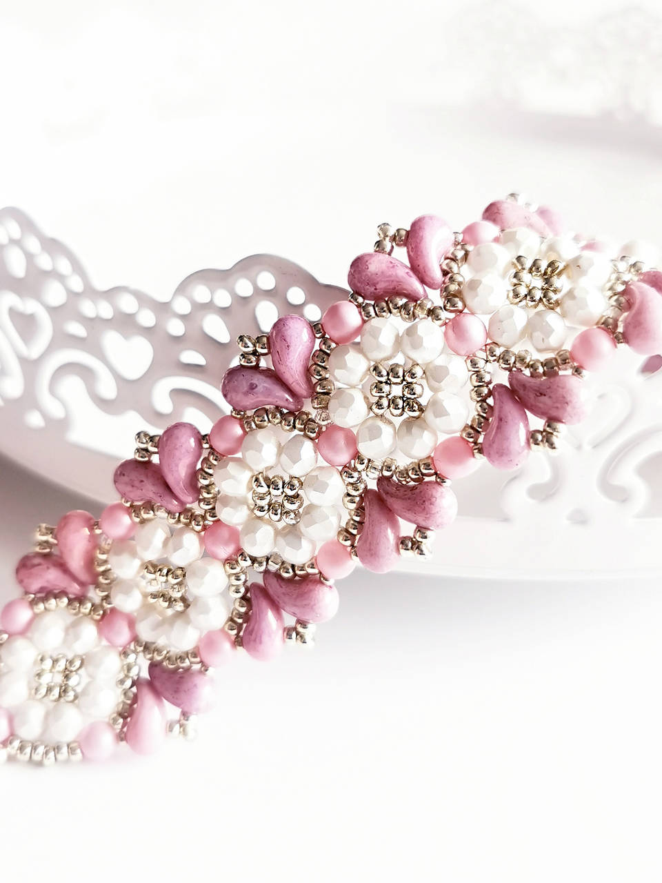 Rosička | šitý náramok / Tete-Art - SAShE.sk