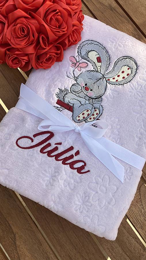 Vyšívané detské deky (Deka s výšivkou zajačika) / Vysivanydarcek - SAShE.sk