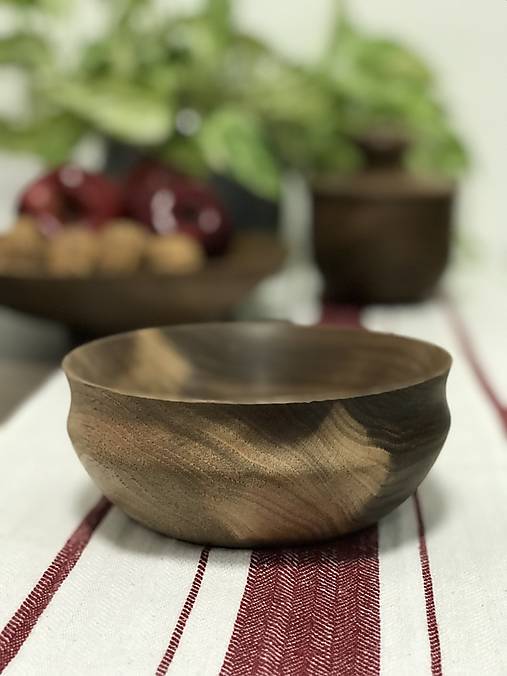 Orechová miska / TVORI-VEC - SAShE.sk