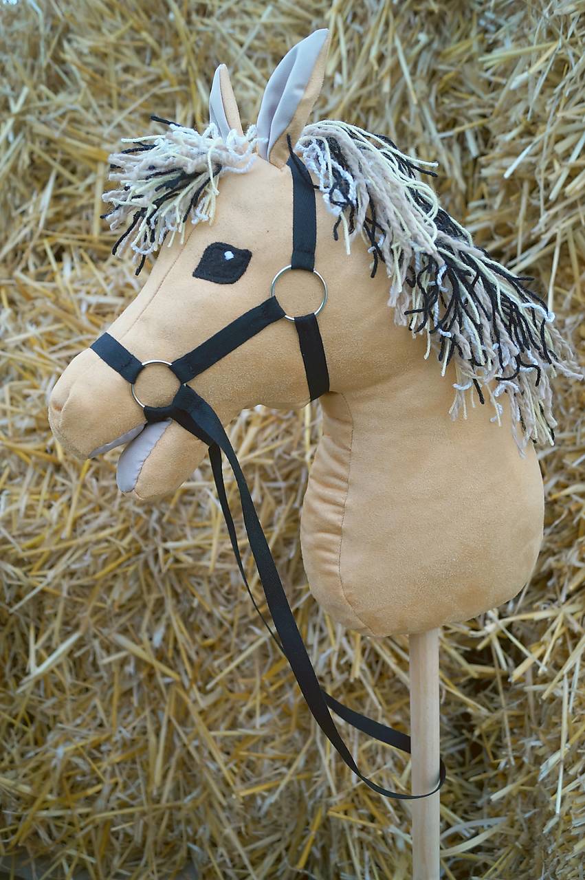 Kôň na palici - Hobby horse - Sandy / paripa - SAShE.sk - Handmade Hračky