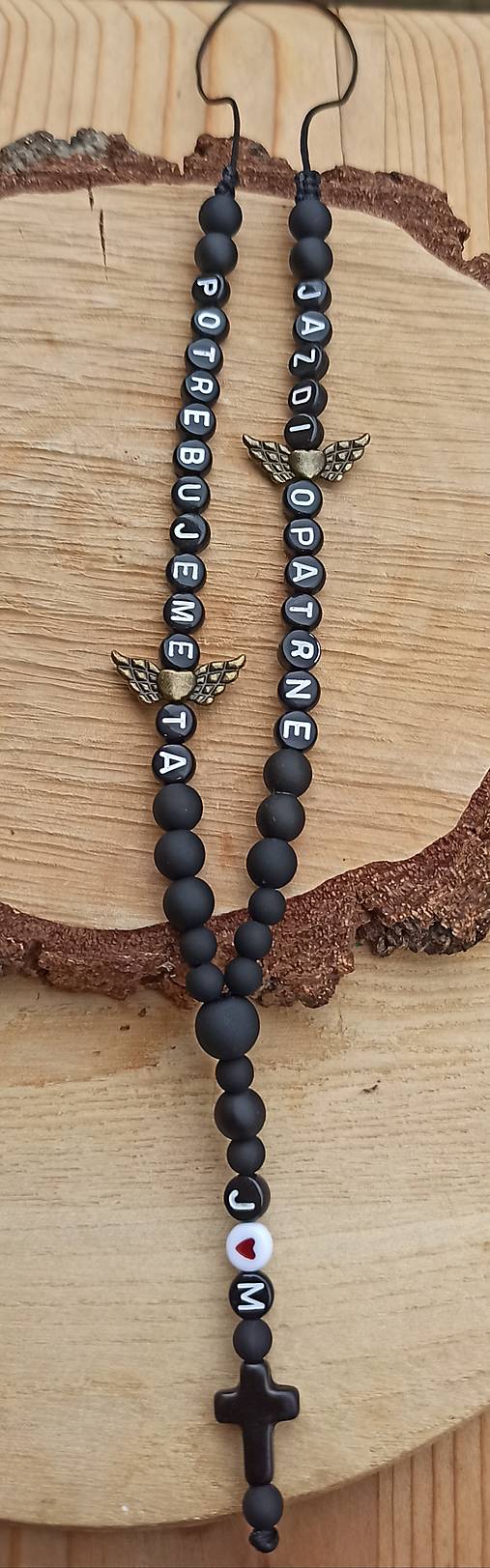 Prívesok alebo amulet do auta / sssveta - SAShE.sk
