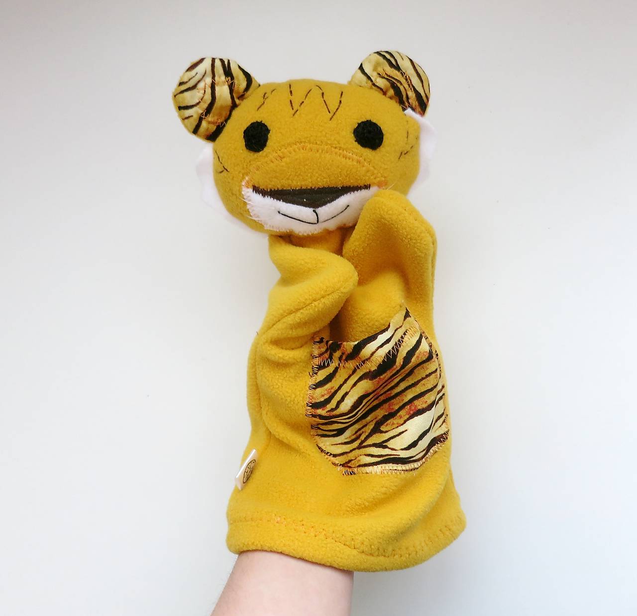 Maňuška tiger (so žltým kožúškom) / C-A-T - SAShE.sk