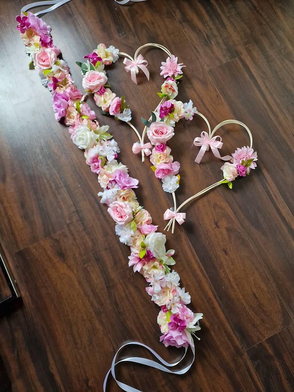 Kvetinovy pás na svadobne auto / Cheftin - SAShE.sk