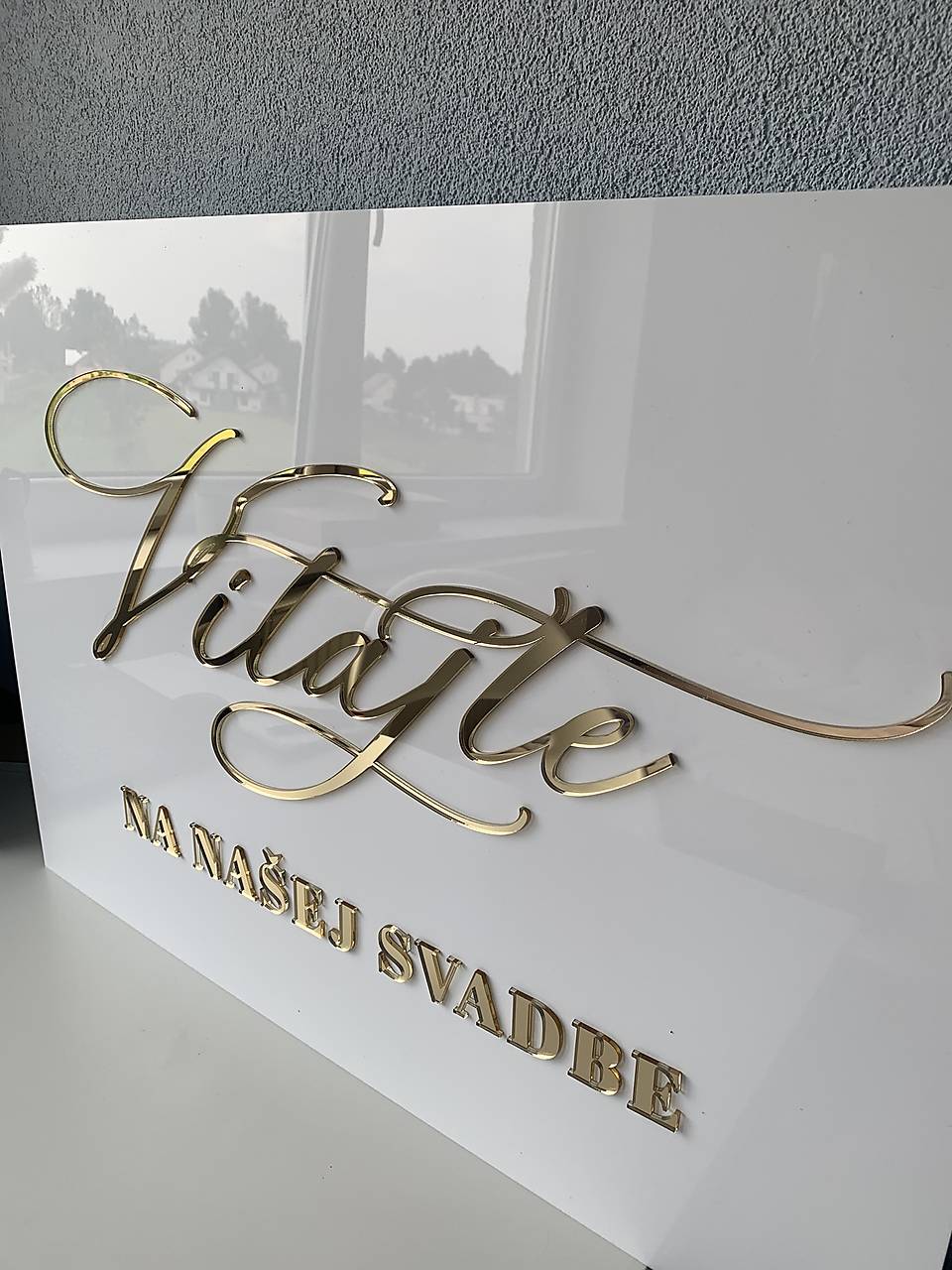 Vitajte - svadobná tabuľa 09 (Čierna - strieborná) / TamiSticker - SAShE.sk