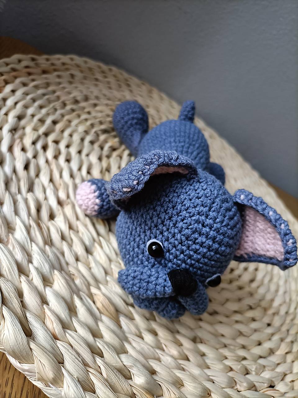 Háčkovaný francúzsky buldoček / MimiMadeWithLove - SAShE.sk