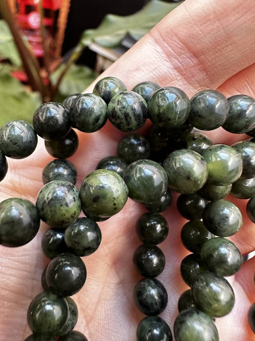 Kanadský jadeit (nefrit) 6mm / FAZET - SAShE.sk