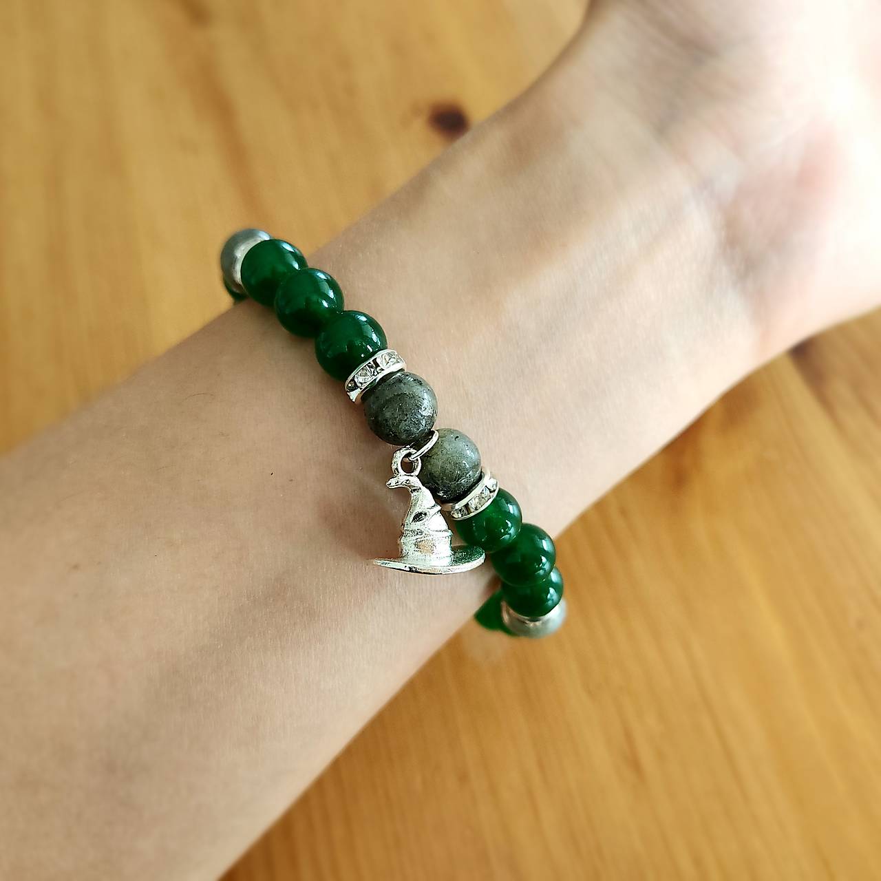 Slytherin - Korálový náramok Slizolin inšpirovaný Harry Potterom ...