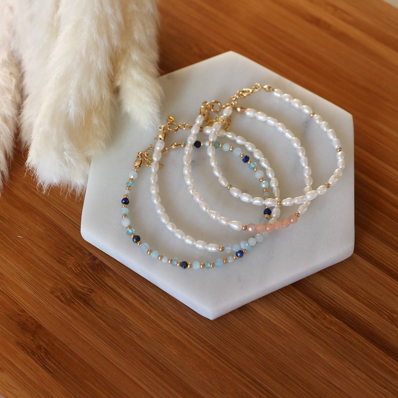 Perlový náramok s korálkami (gold filled) / sofiejewelry - SAShE.sk