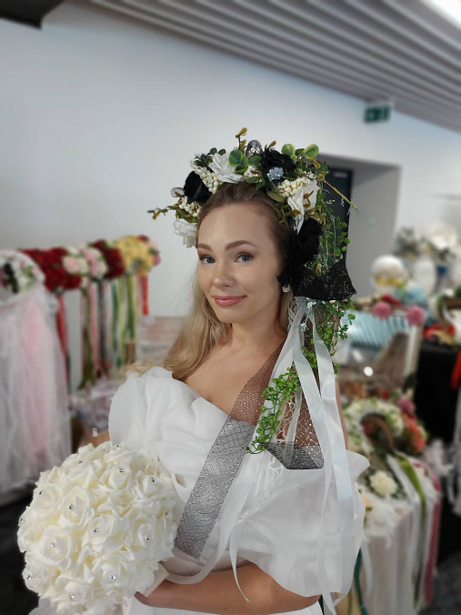 ČelenkaNočná kráľovná / Anna.Lahner - SAShE.sk