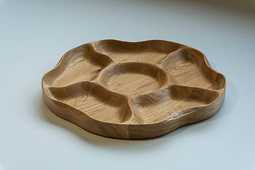 Drevená miska (priehradky) (dub) / DrevoHolz - SAShE.sk